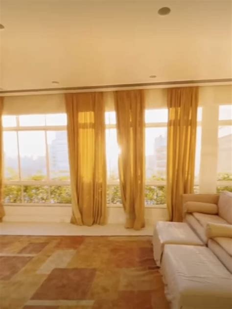 Apartamento de Jô Soares é colocado à venda por R 12 milhões VEJA FOTOS