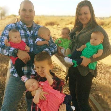 Mom Of Quintuplets Shares Her Go To Slow Cooker Recipes For Fast
