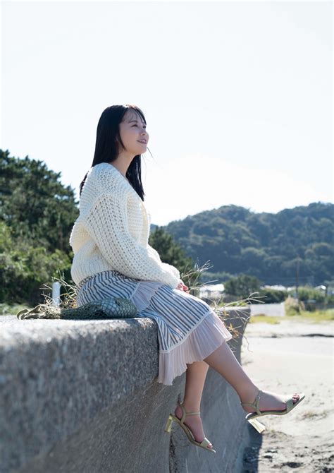 Yuzuha Hongo 本郷柚巴 BOMBデジタル写真集 ゆずと僕 Set 01 Share erotic Asian girl