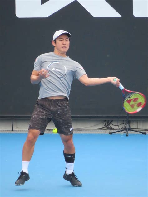 西岡良仁が開幕前日に最終調整 世界ランク11位選手と実戦形式で練習 綿貫陽介も好調な動き ライブドアニュース
