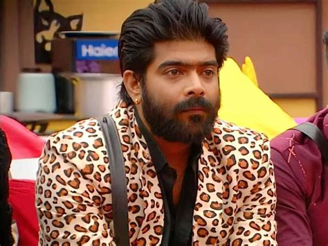 Bigg Boss Telugu Season 6 Revanth Wins The Title