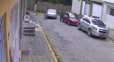 Vídeo flagra atropelamento de idoso e fuga de motorista em Garanhuns