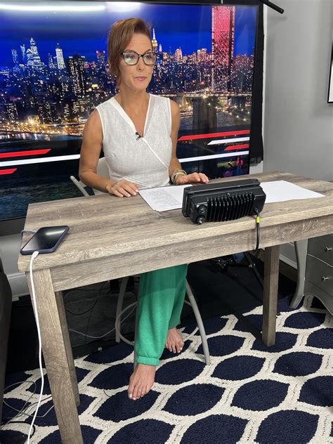 Stephanie Ruhle S Feet I Piedi Di Stephanie Ruhle Page 3