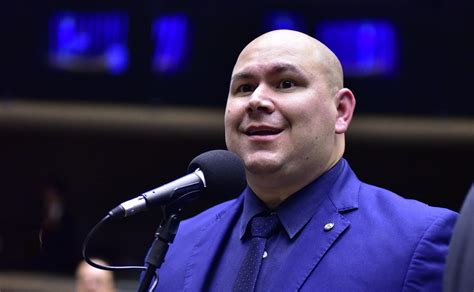Ab Lio Brunini Vota A Favor De Braz O Mesmo Tendo Tio Assassinado Por