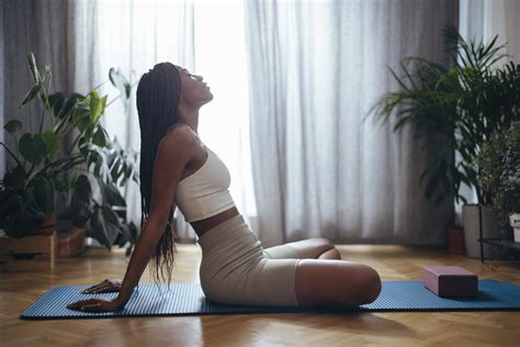 Posi Es De Yoga Excelentes Para Abrir O Peito E Melhorar A Postura