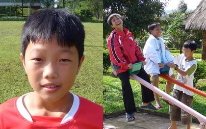 LOẠT ẢNH HỒI NHỎ CỦA CẦU THỦ HAGL tin tức Mới nhất Cười té ghế với