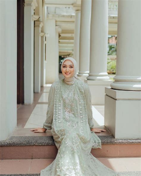 14 Style Kondangan Hijab Ala Selebgram Indira Hapsari