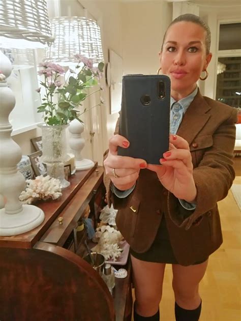 Pin Af Elisa Ahonen P Style
