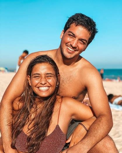 Filha De Manuela Moura Guedes Est Noiva E J Tem O Anel No Dedo