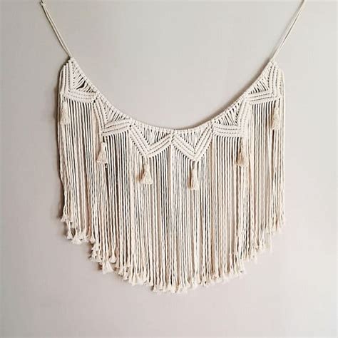 10 Gorgeous Macrame Patterns For Boho Wall Hangings