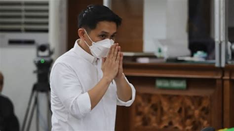 Terkuak Di Persidangan Arif Rachman Arifin Diminta Hapus Foto Usai