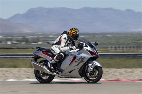 2022 Hayabusa Yellow