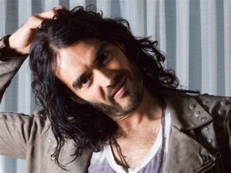 El actor Russell Brand acusado de violación agresiones sexuales y