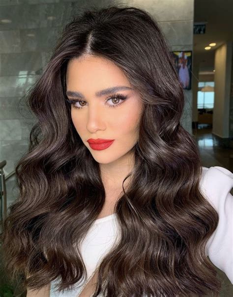35stunning Red Lips Makeup Looks And Ideas Your Classy Look Red Lips Makeup Look Bridal