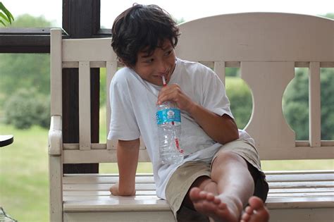 6 dicas para incentivar seu filho a beber água Criogênesis