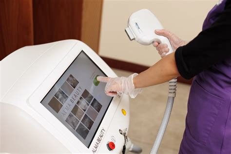 Con gái có lông bụng thì sao Ý nghĩa của lông bụng là gì