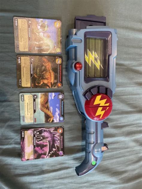 Dinosaur King Card Swiper Deluxe Dino Slasher Working Lights And