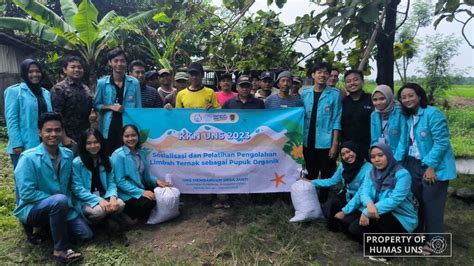 Mahasiswa KKN UNS Ajak Peternak Kambing Desa Janti Klaten Olah Kotoran
