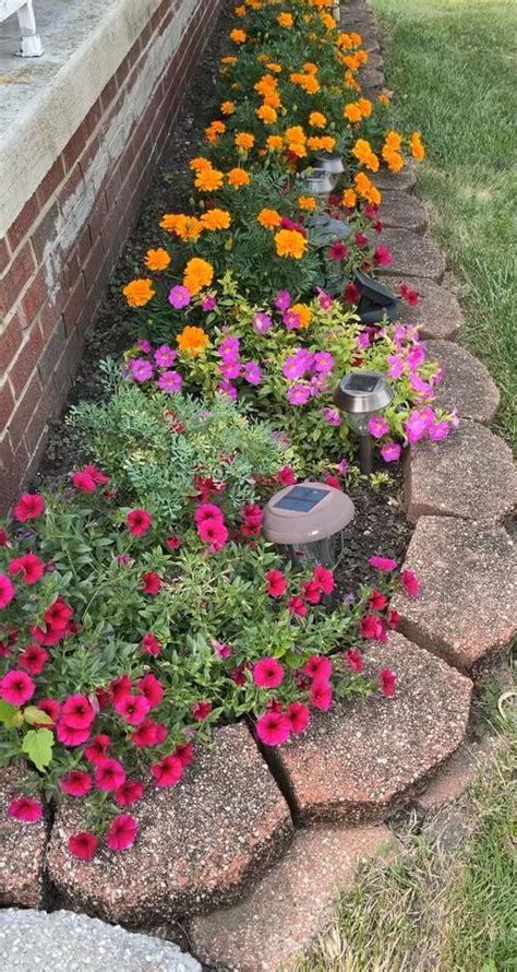 The Beautiful Flowers Bed Ideas For Garden Decoration Front Yard