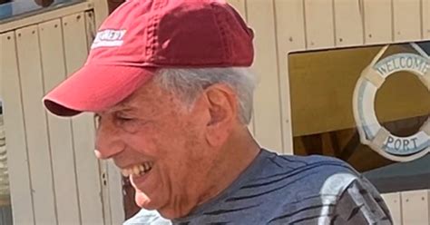 LA FOTO Álvaro hijo de Mario Vargas Llosa filtra cómo su padre