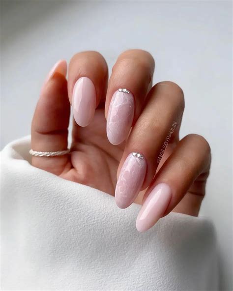 30 Pretty Marble Nails For Every Season And Mood Hairstyle
