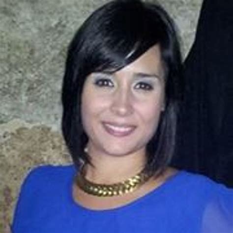Stream Lara Verdugo Hernandez Music Listen To Songs Albums
