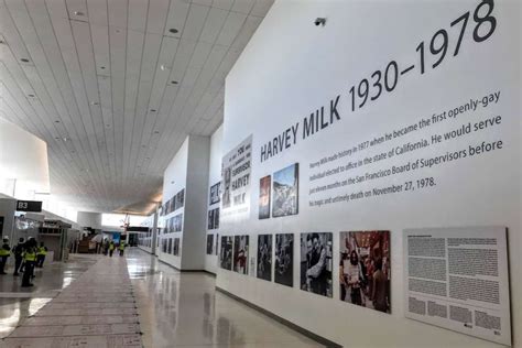 San Francisco International Airport Signage Priority Architectural