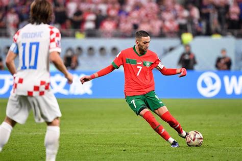 Foot PSG Hakim Ziyech Au PSG Galtier Fait Deux Annonces Foot 01