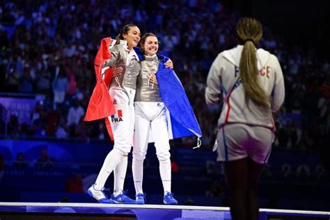 Sabre Manon Apithy Brunet Domine Sara Balzer Et Devient Championne