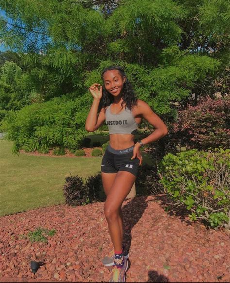 Pin By Darren Williams On Fit Body Goals In 2021 Black Girl Fitness Womens Workout Outfits