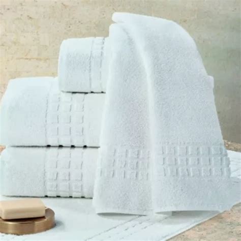 Toalha De Banho Gigante Hotel Pousada Profissional Teka Cor Branco Liso