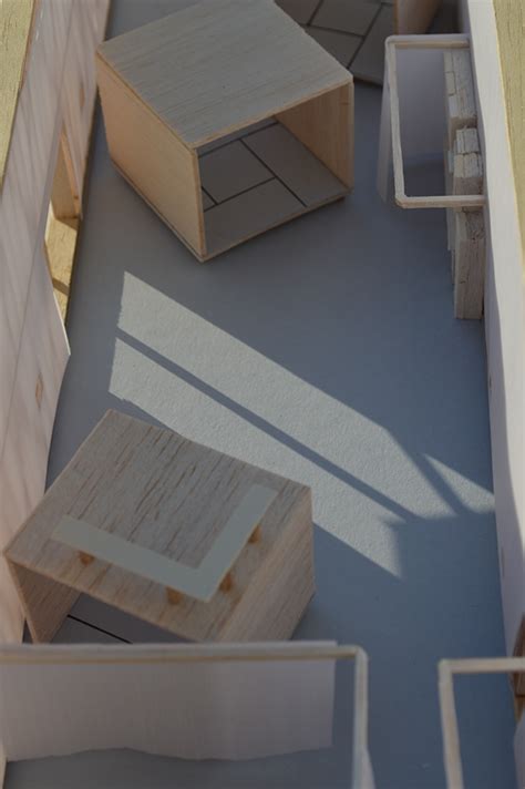Shigeru Ban Naked House