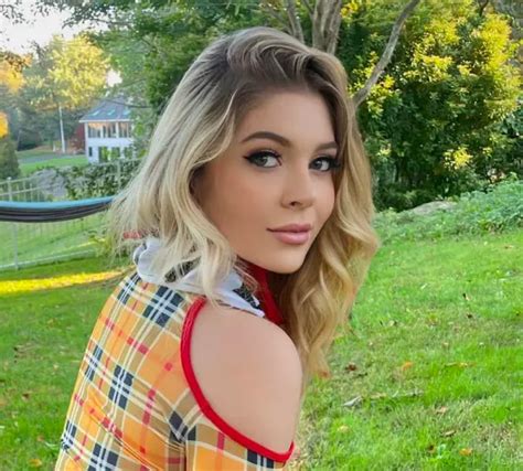 Lindsay Capuano OnlyFans Biography Net Worth More