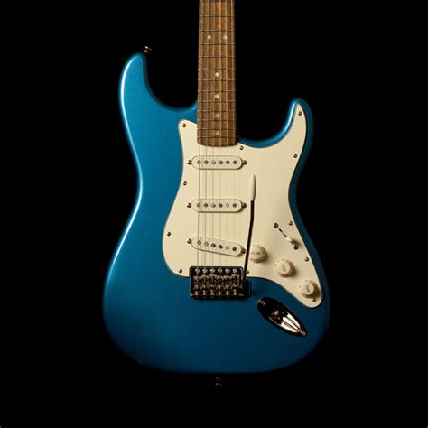 Squier Stratocaster Classic Vibe 60s Lake Placid Blue Gitarren Total