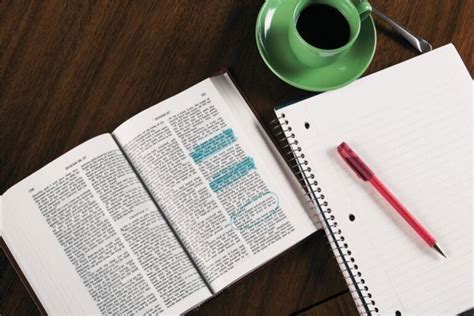 Como estudar a bíblia sozinho Guia para aprofundar seu conhecimento