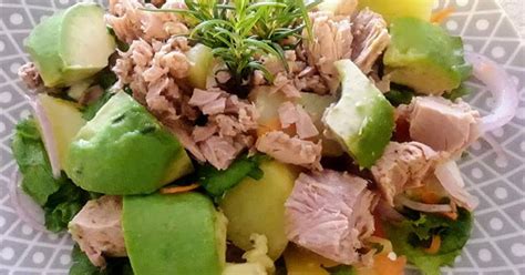 Sencilla ensalada de Atún Receta de Carmen Capella Cookpad