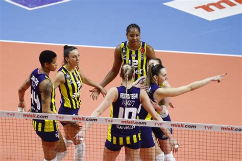Fenerbahçe Opet Sultanlar Ligi Final serisinde öne geçti İhlas Haber