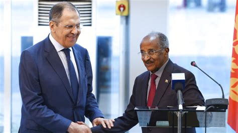 Le chef de la diplomatie russe Sergueï Lavrov en terrain conquis en