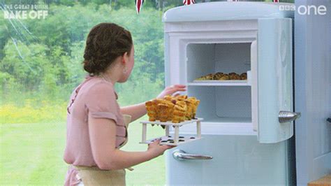 Wont Fit Gifs Find Share On Giphy