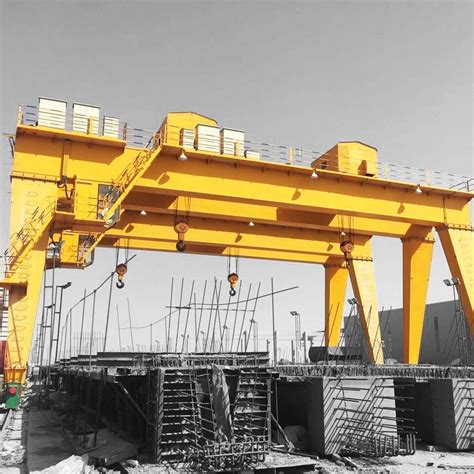 Double Girder Heavy Duty Gantry Crane Boom Length 30m Maximum