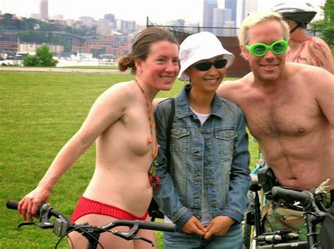 PUBLIC NUDITY PROJECT Seattle USA