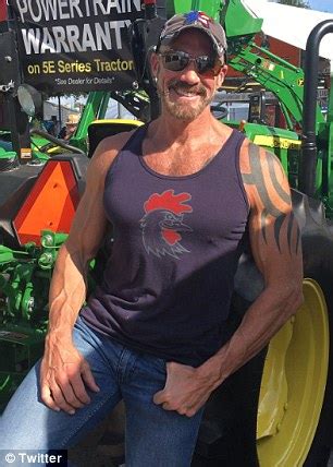 Ex Fox And CBS Anchor Jim Walker Has New Job As A Gay Porn Star Daily