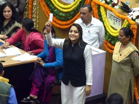 Shelly Oberoi Mayor Delhi S New Mayor Is Former DU Professor And AAP
