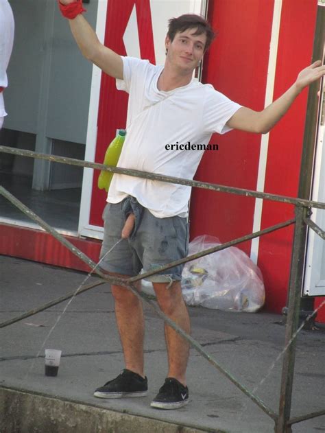 Naked Prince Harry Peeing Telegraph