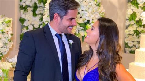 Foto A carreira solo vem aí Marido de Simone revela detalhes dos