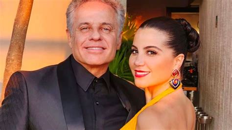 Quién es Cinthia Aparicio la esposa de Alexis Ayala Tikitakas