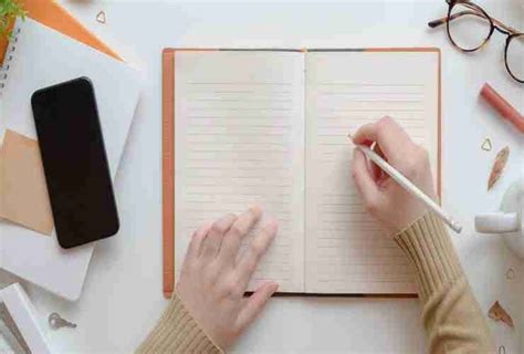 150 Interesting Short Story Ideas With A Twist WriterWiki