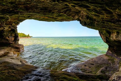 Michigan Nut Photography Caves Coves Exploring Michigan S Lake