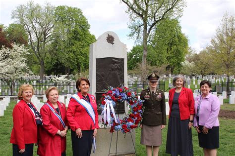 2023 Margaret Corbin Memorial Ceremony Members Of The Daug Flickr