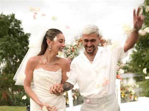 Las Fotos Oficiales Del Casamiento De Giorgian De Arrascaeta Y Camila